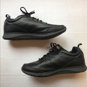 Tredsafe | Shoes | Tredsafe Working Nonslip Shoes Restaurant Tread ...